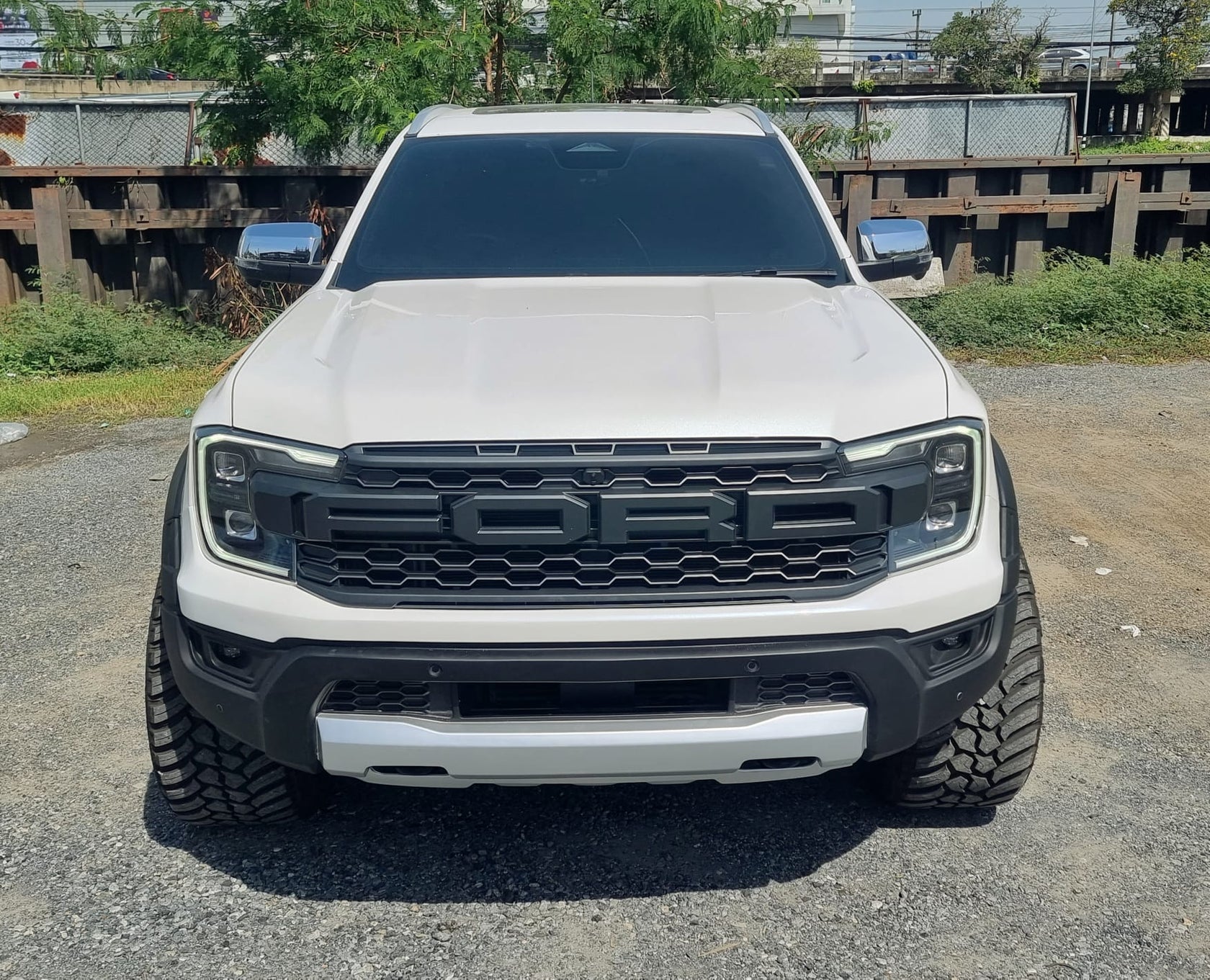 NEXT-GEN EVEREST RAPTOR WIDE BODY KIT, FRONT BUMPER & REAL RAPTOR GRIL ...